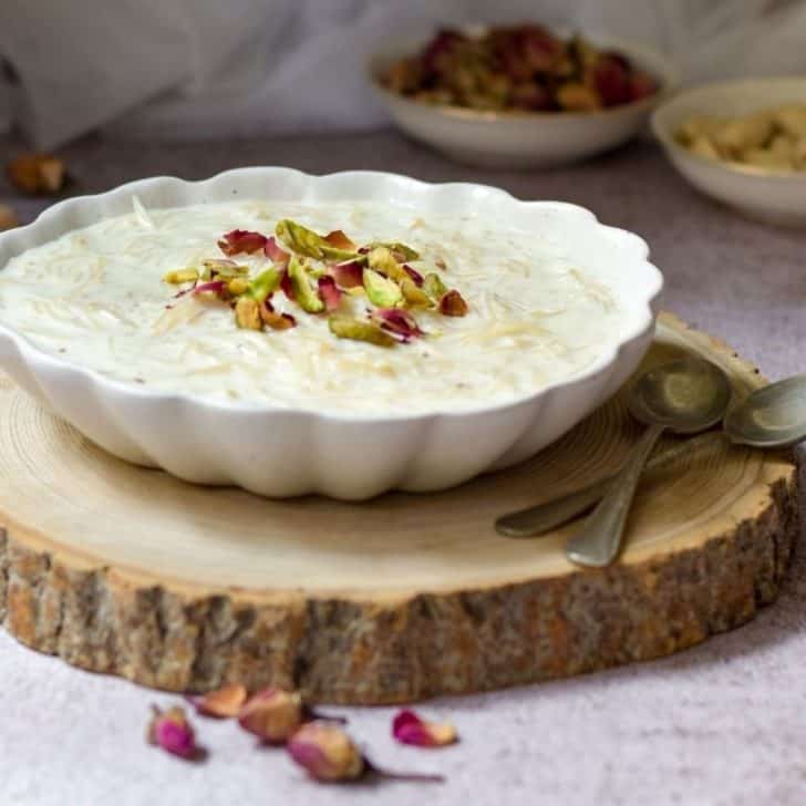 Rich Creamy Soji (Semolina Pudding) • Tamarind & Thyme