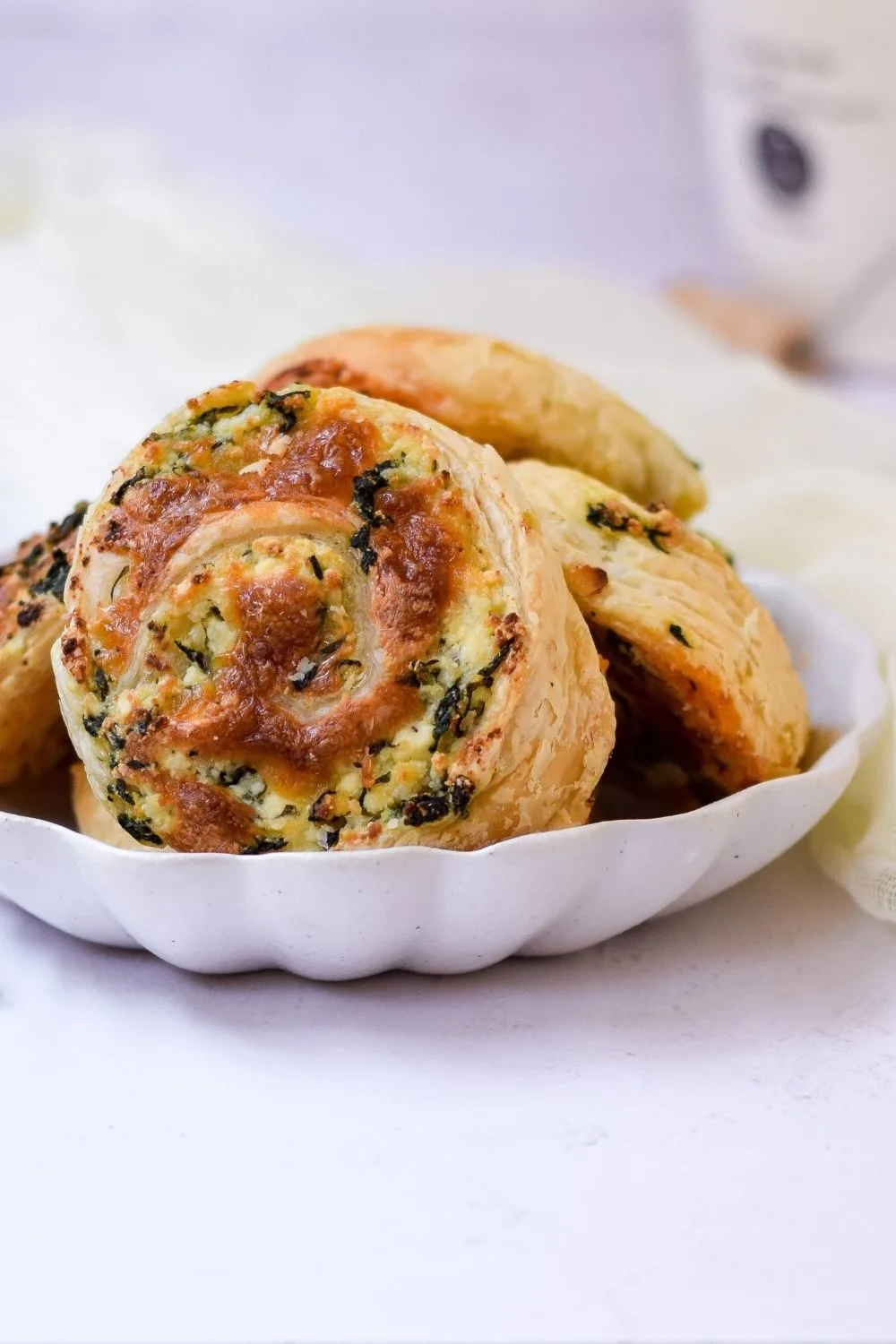 Cheesy Spinach Scrolls – Tamarind & Thyme